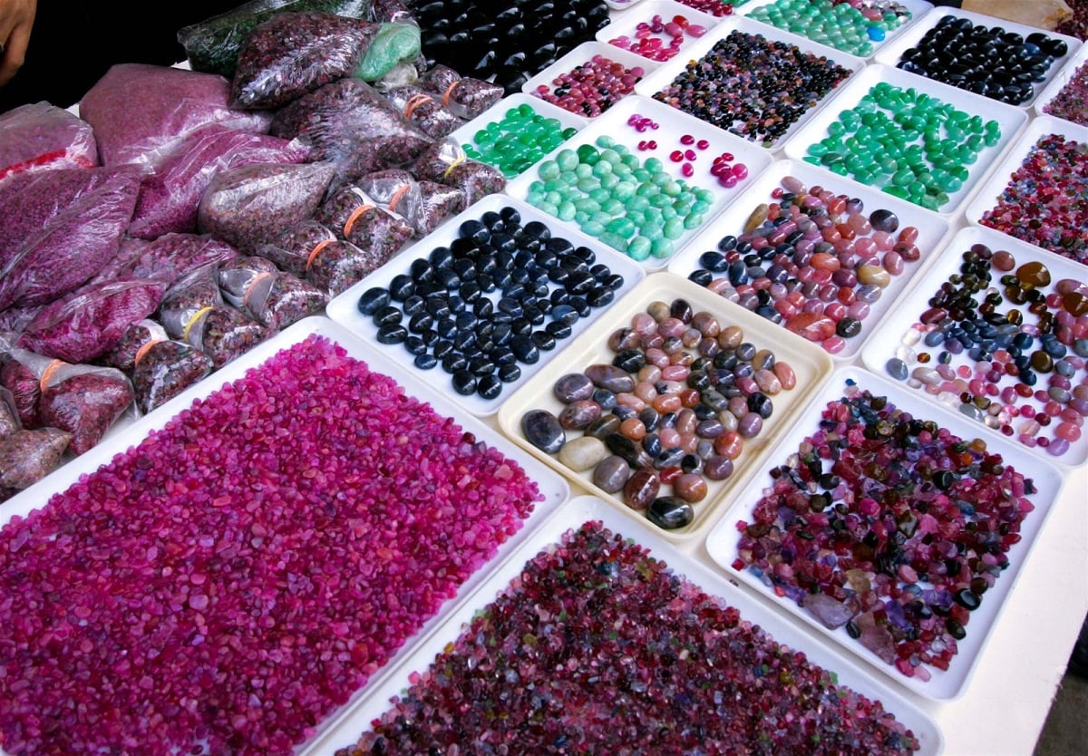 Chợ Đá Quý Lục Yên Yên Bái - Nét Đẹp Độc Đáo Và Đặc Sắc | Bdatrip | BDATrip