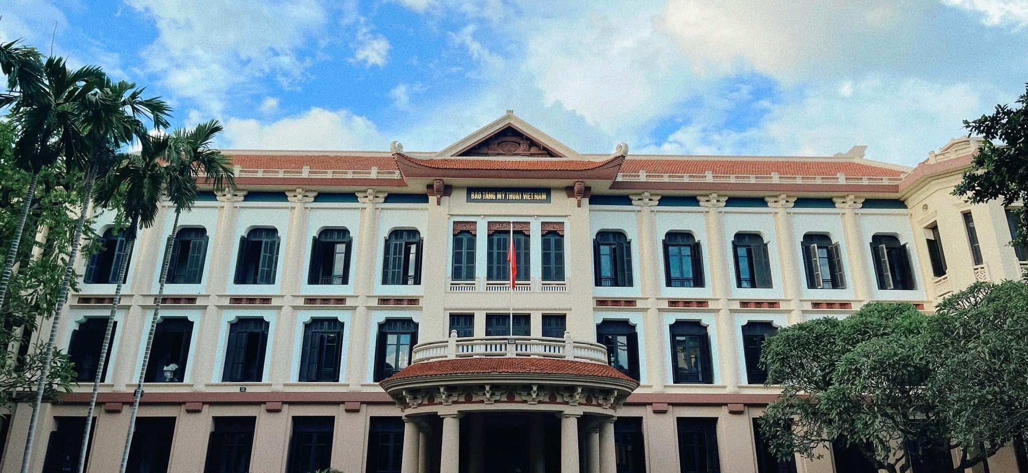 Bảo Tàng Mỹ Thuật Việt Nam - Kỳ Quan Nghệ Thuật Giữa Lòng Hà Nội | BDATrip